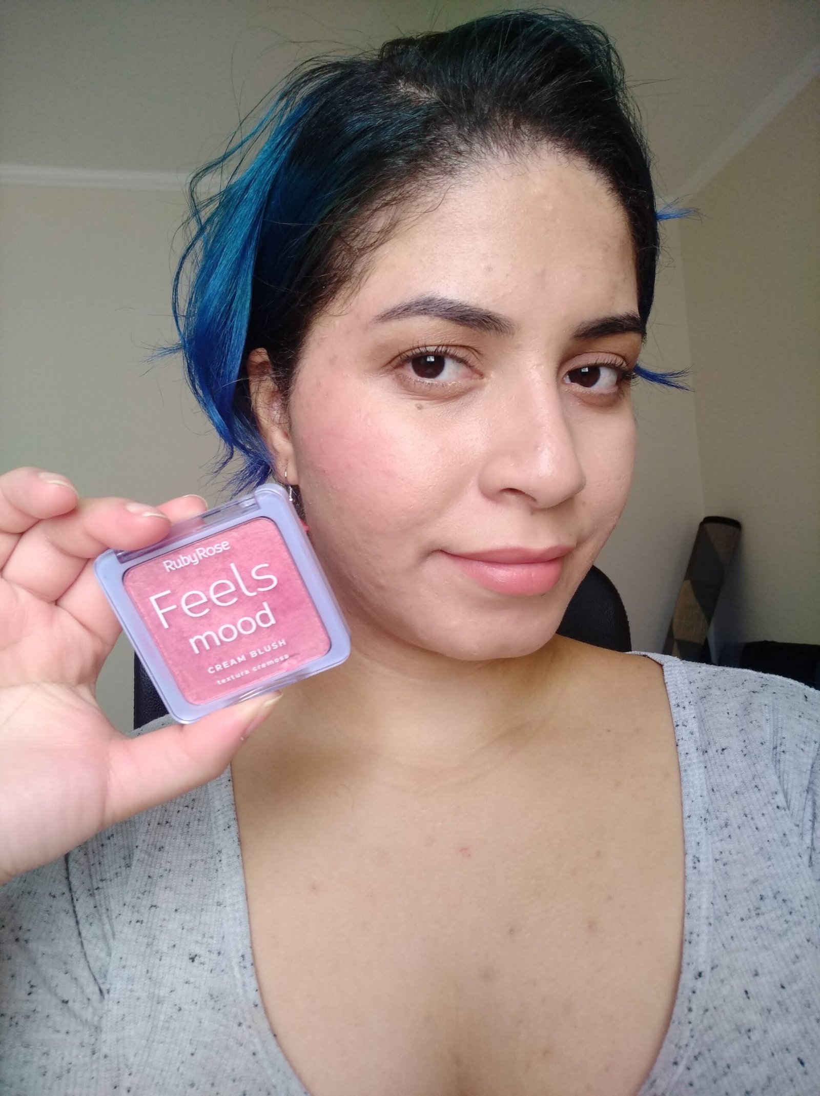 RUBY ROSE Feels Mood Cream Blush Beach Puff | Diário de Beleza